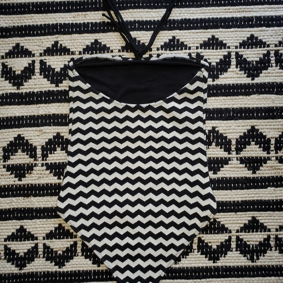Anthropologie | Swim | Anthropology Undrest By The Sea Knitted Chevron ...